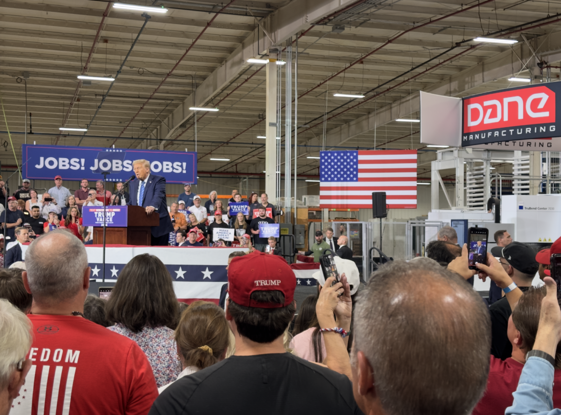 Dane Manufacturing Hosts President Trump - Dane Manufacturing